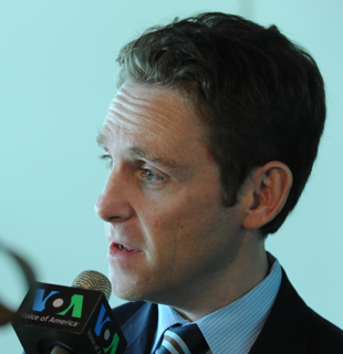 Mark Dubowitz | Torah In Motion